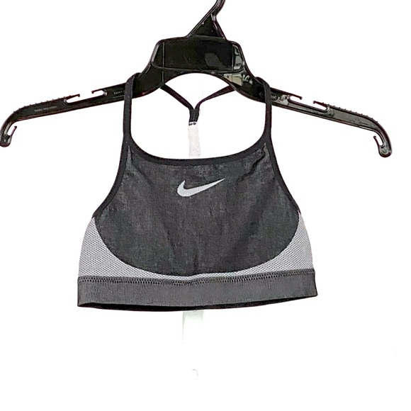 Nike | Other | Nike Girls Seamless Sports Bra Blackgrey Razorback L 392 ...